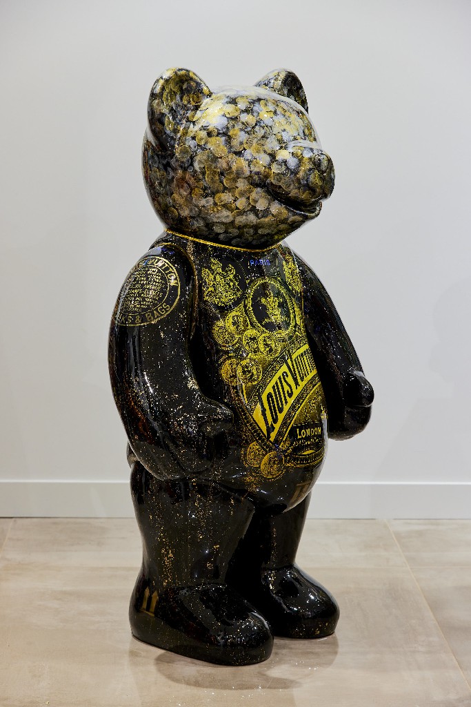 LV Bear XXL - CJS Gallery